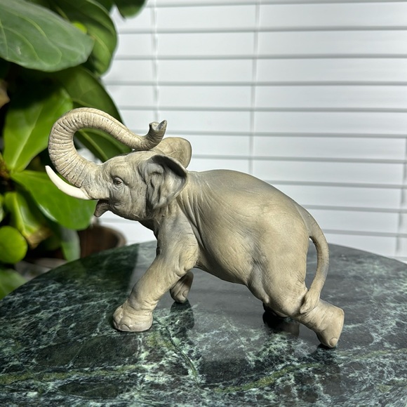 Andrea By Sadek | Accents | Vintage Porcelain Elephant Andrea By Sadek ...